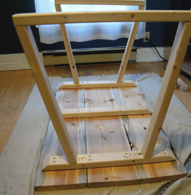 Fabriquer une table en bois - Ô les mains